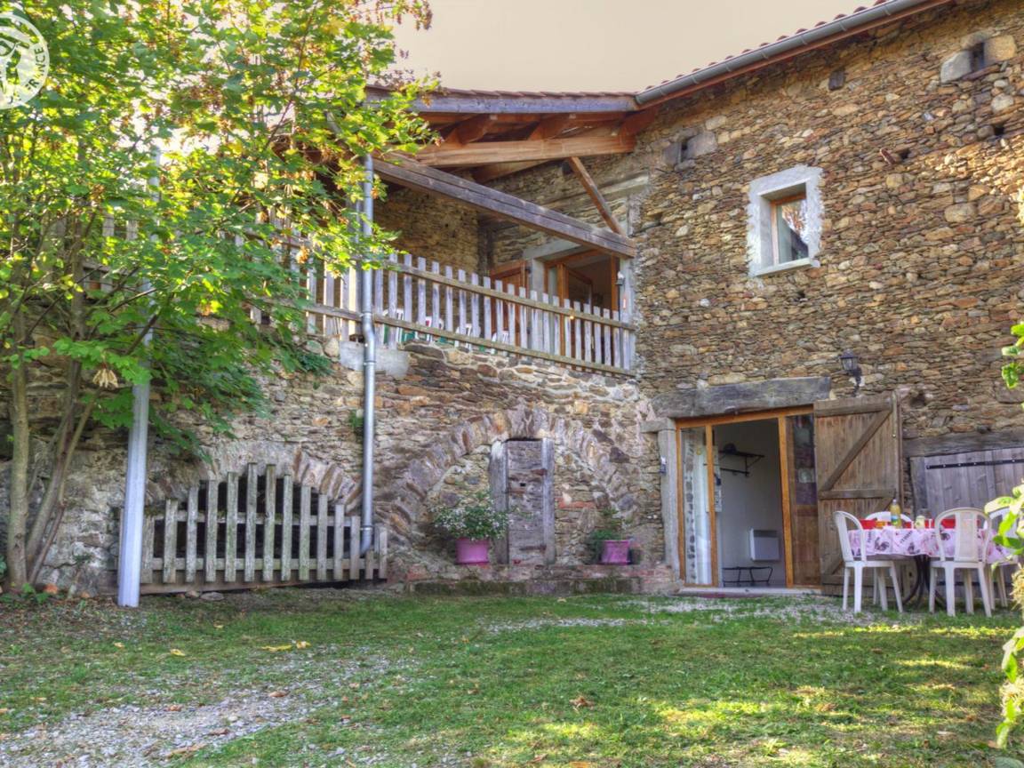 110 M² Casa Rural ∙ 2 Habitaciones ∙ 5 Huéspedes - Lorette