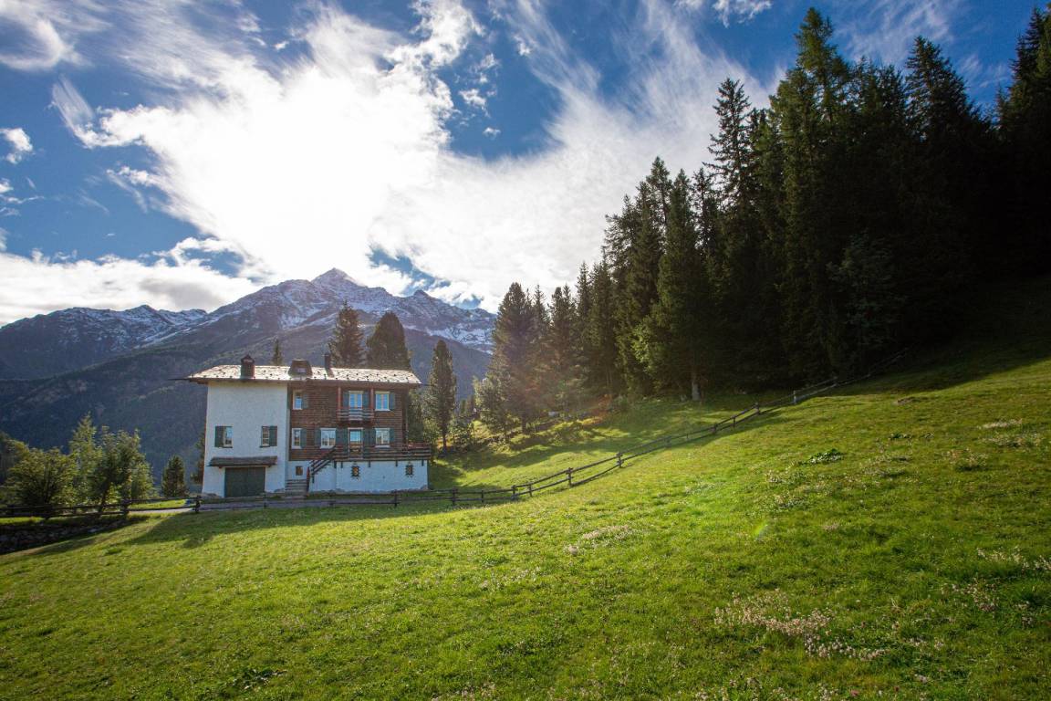 360 M² Ferienhaus ∙ 7 Schlafzimmer ∙ 15 Gäste - Bormio