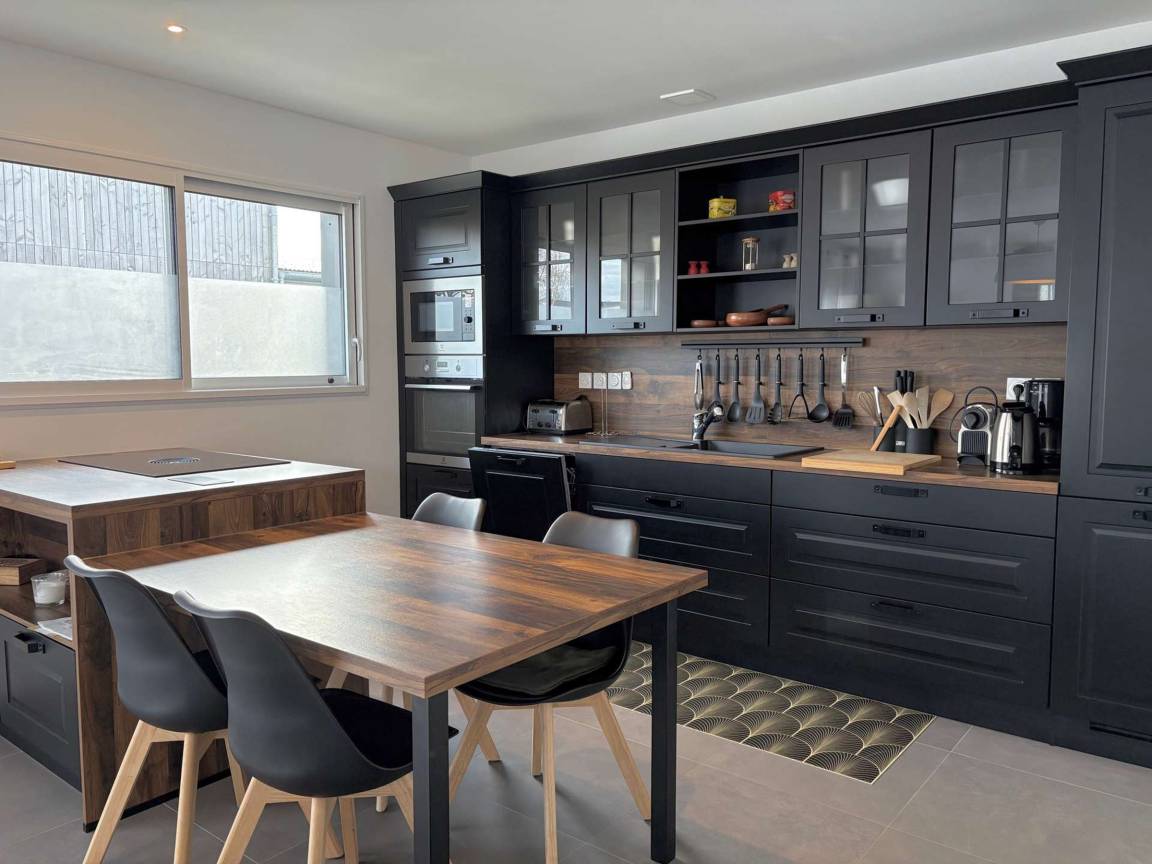 81 M² Ferienhaus ∙ 2 Schlafzimmer ∙ 4 Gäste - Trébeurden