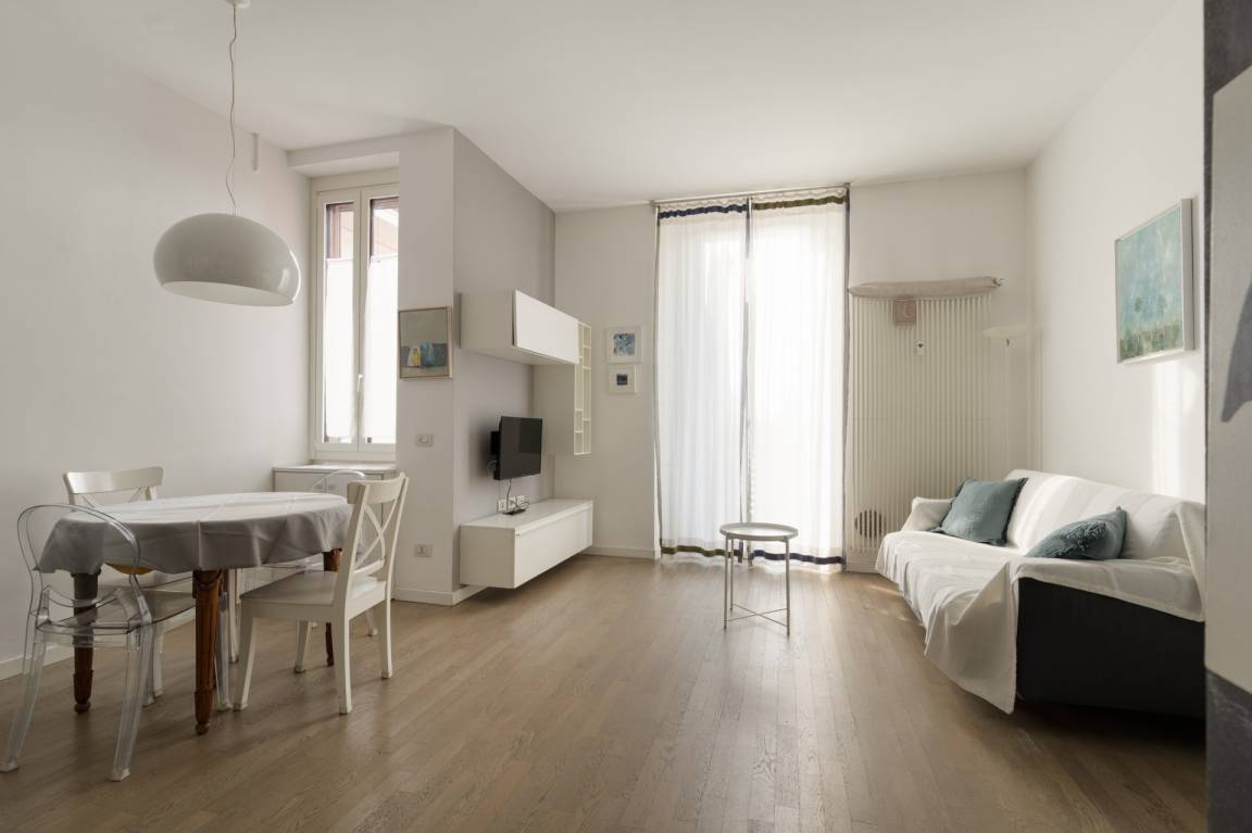 70 M² Apartment ∙ 2 Bedrooms ∙ 5 Guests - Milano