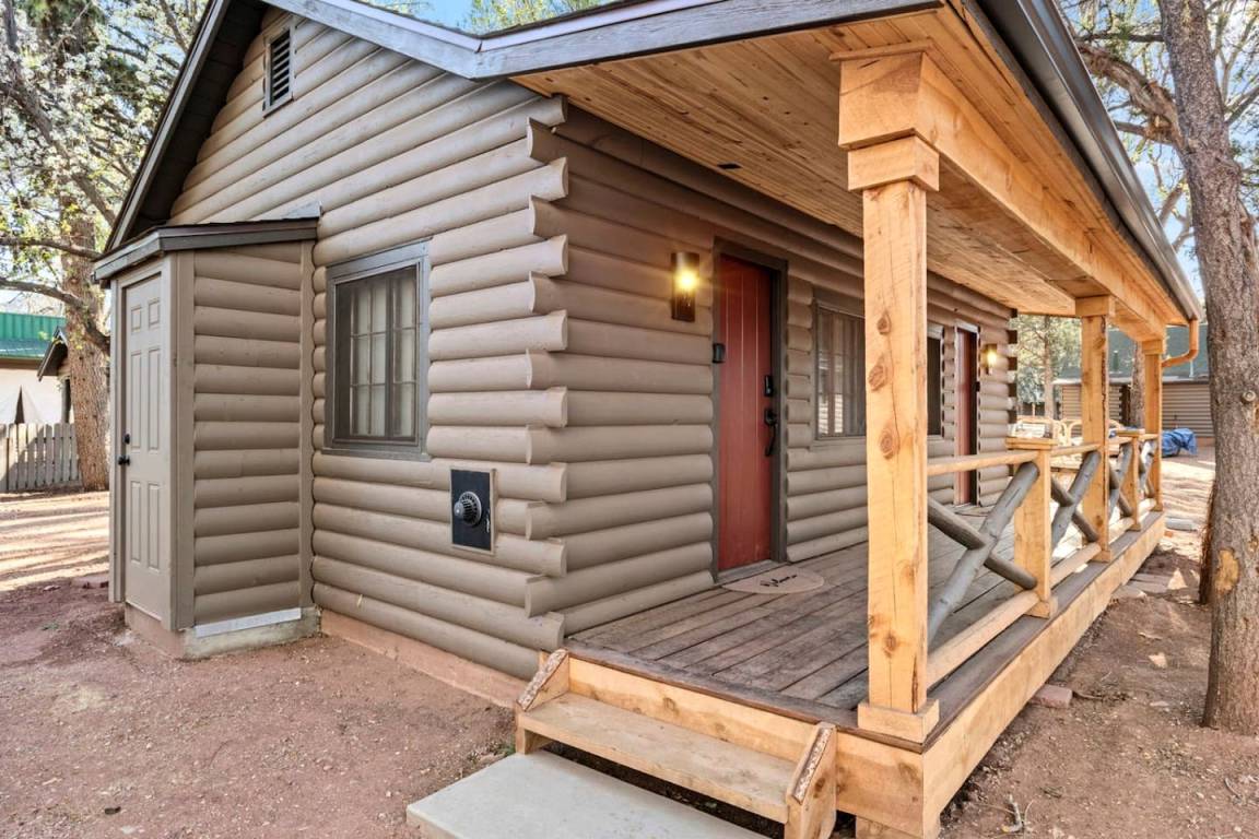 House ∙ 1 Bedroom ∙ 2 Guests - Colorado Springs, CO
