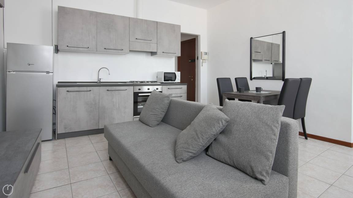 50 M² Appartamento Vacanza ∙ 1 Camera Da Letto ∙ 4 Ospiti - Como