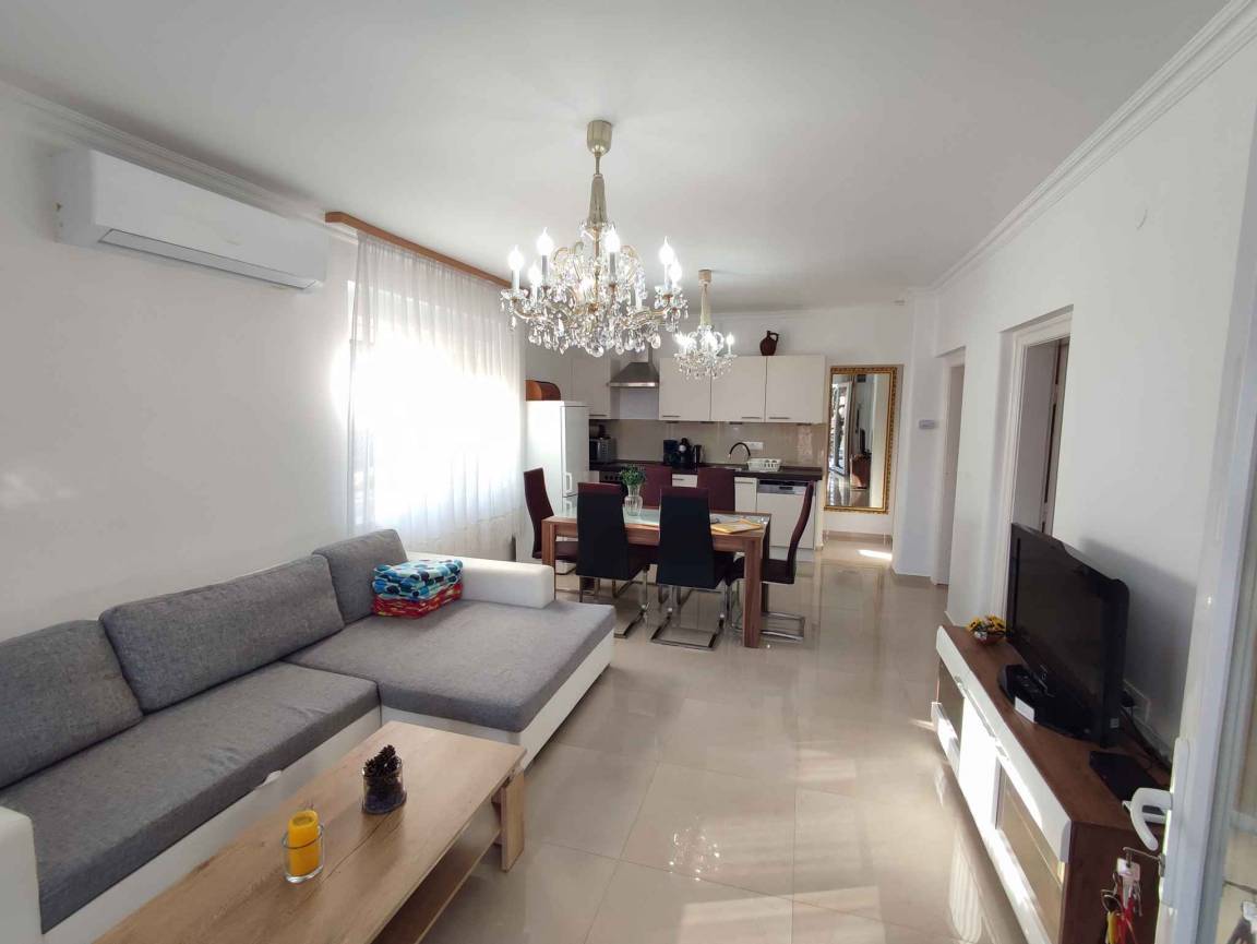 110 M² Appartamento Vacanza ∙ 3 Camere Da Letto ∙ 8 Ospiti - Balaton