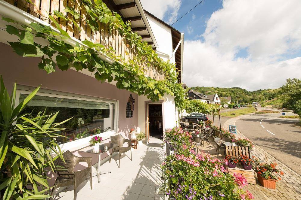 50 M² Ferienwohnung ∙ 1 Schlafzimmer ∙ 4 Gäste - Andernach