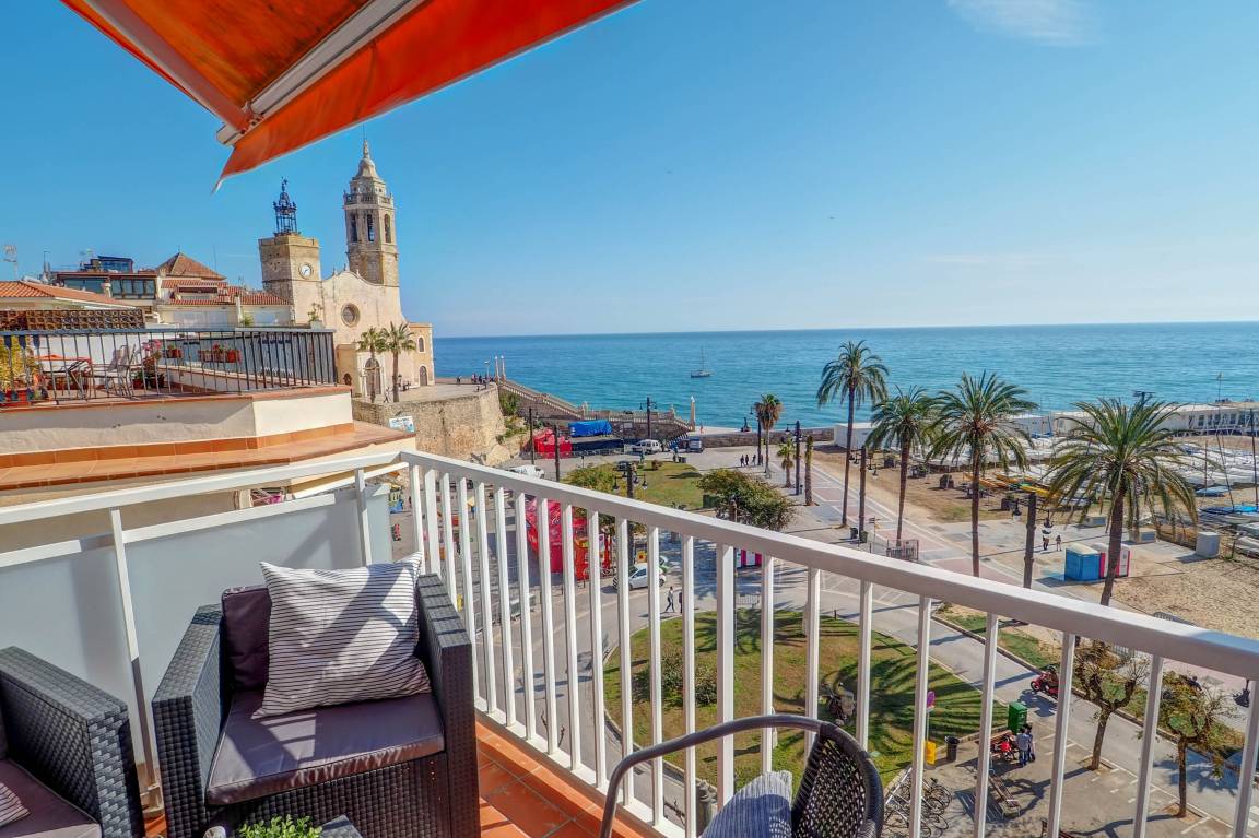 65 M² Apartamento ∙ 1 Habitación ∙ 3 Huéspedes - Sitges