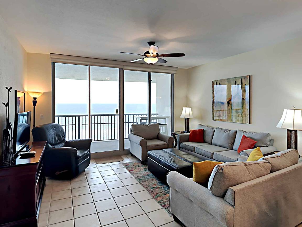 125 M² Condo ∙ 2 Bedrooms ∙ 4 Guests - Pensacola Beach, FL