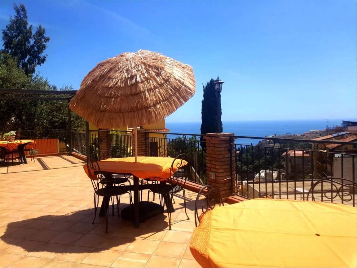 15 M² Studio ∙ 1 Chambre ∙ 2 Personnes - Taormina