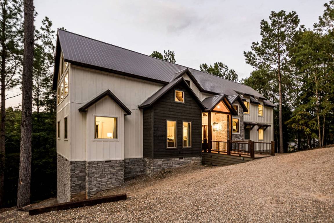 House ∙ 5 Bedrooms ∙ 22 Guests - Oklahoma
