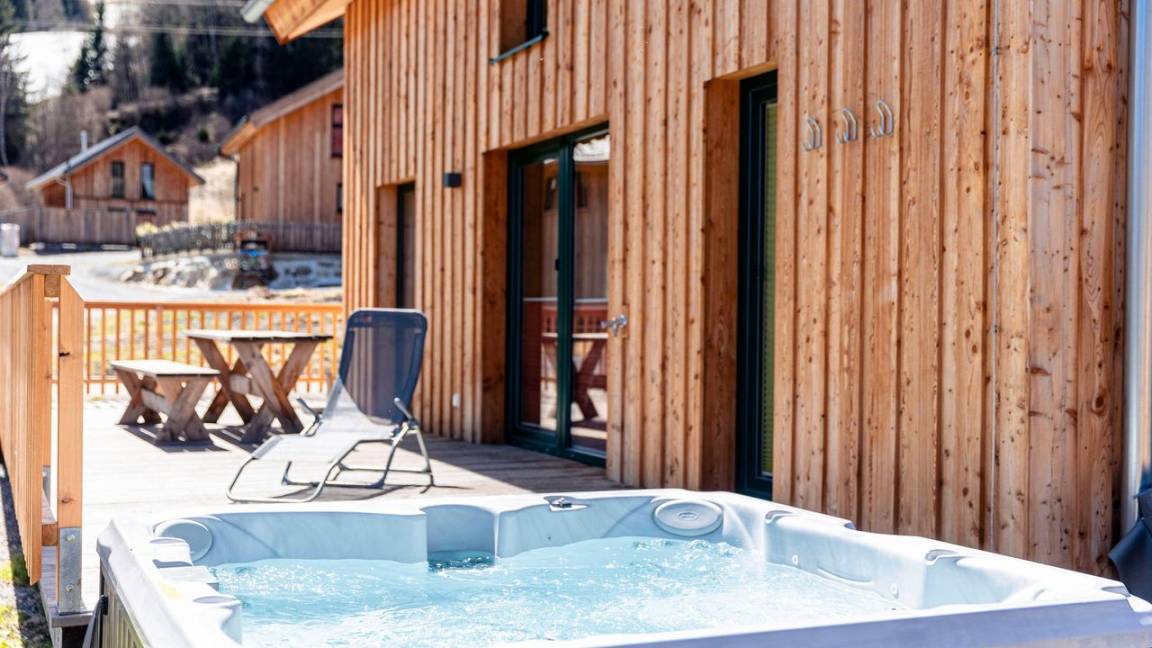 100 M² House ∙ 4 Bedrooms ∙ 9 Guests - Murau