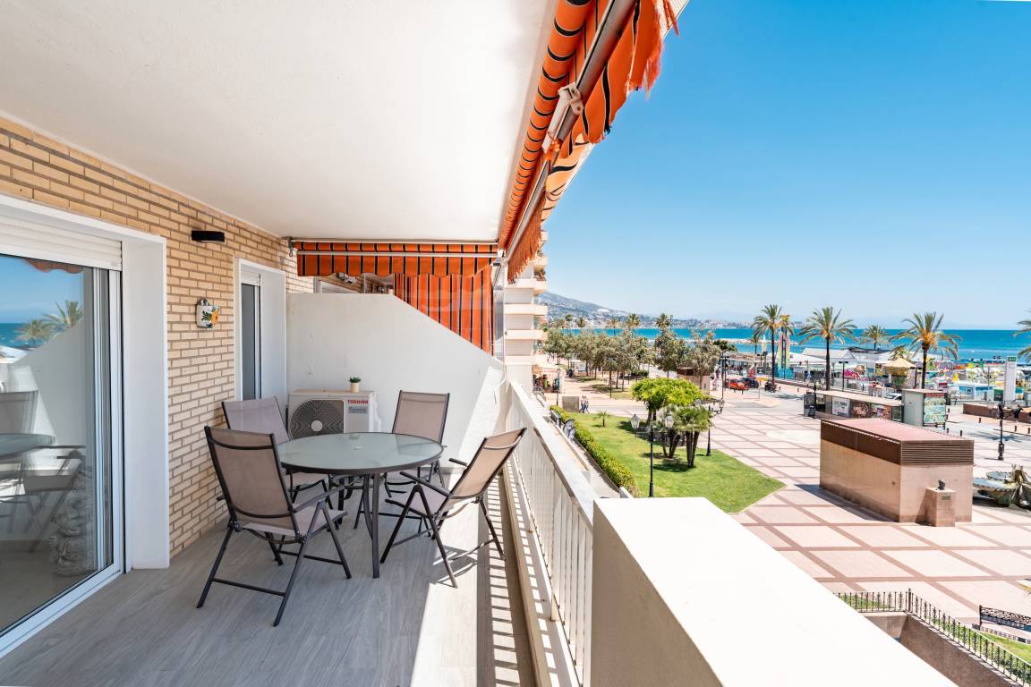 96 M² Appartement ∙ 3 Chambres ∙ 6 Personnes - Fuengirola