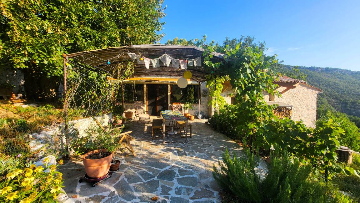 80 M² House ∙ 2 Bedrooms ∙ 4 Guests - Entrevaux