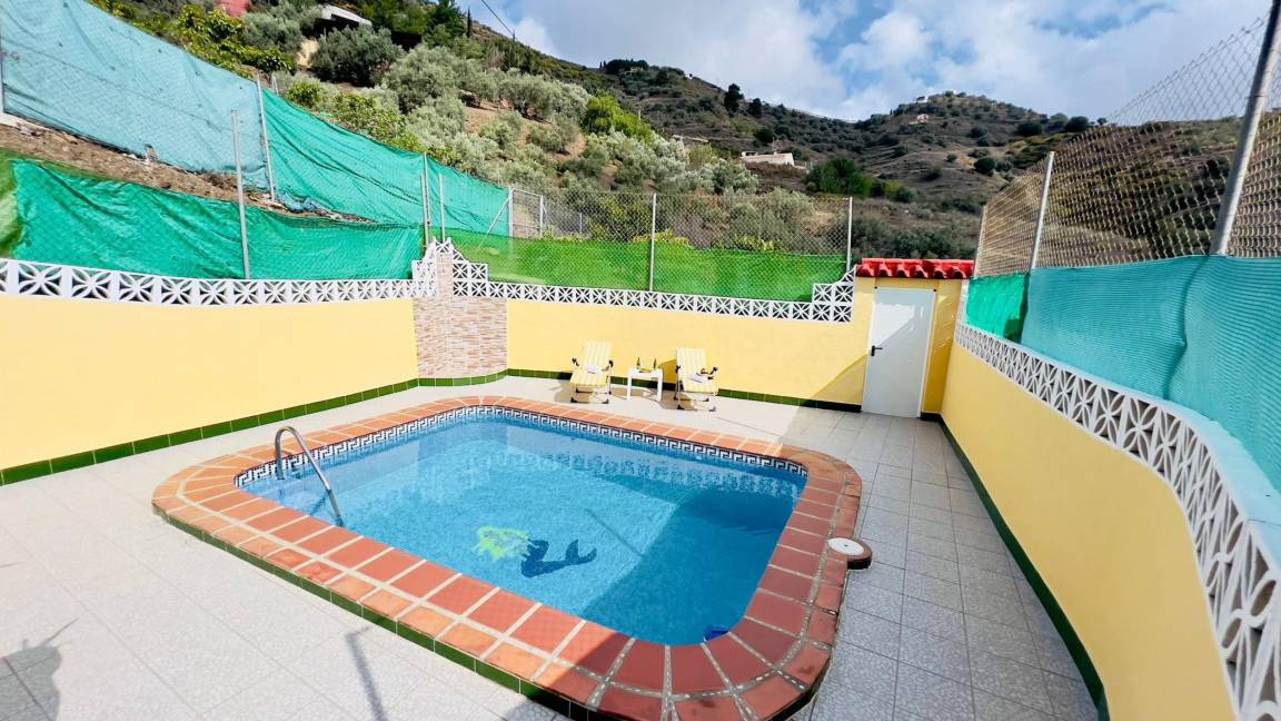 150 M² Casa ∙ 2 Habitaciones ∙ 4 Huéspedes - Torrox