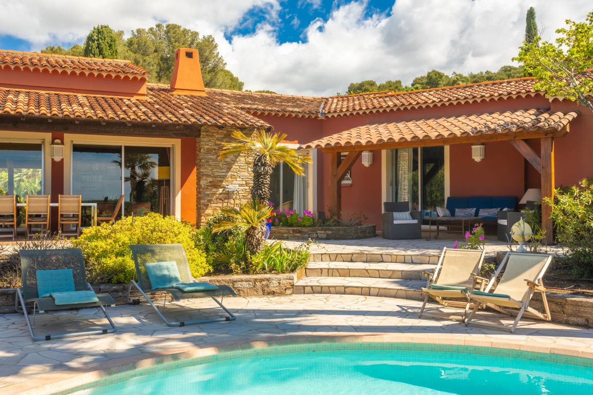 180 M² Villa ∙ 4 Schlafzimmer ∙ 8 Gäste - La Londe-les-Maures