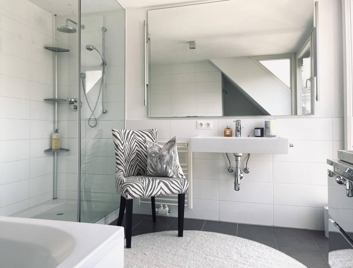 100 M² Apartamento ∙ 2 Habitaciones ∙ 4 Huéspedes - Innsbruck