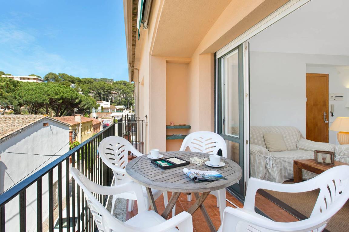 56 M² Apartment ∙ 2 Bedrooms ∙ 4 Guests - Palafrugell