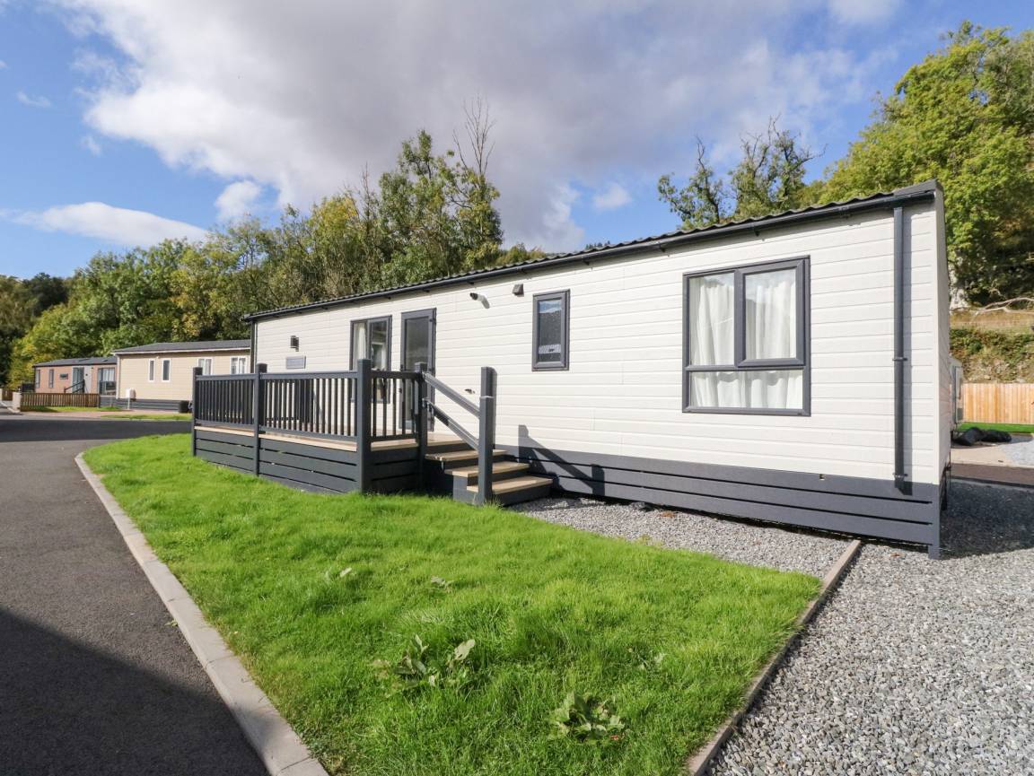 Cottage ∙ 2 Bedrooms ∙ 4 Guests - Comrie