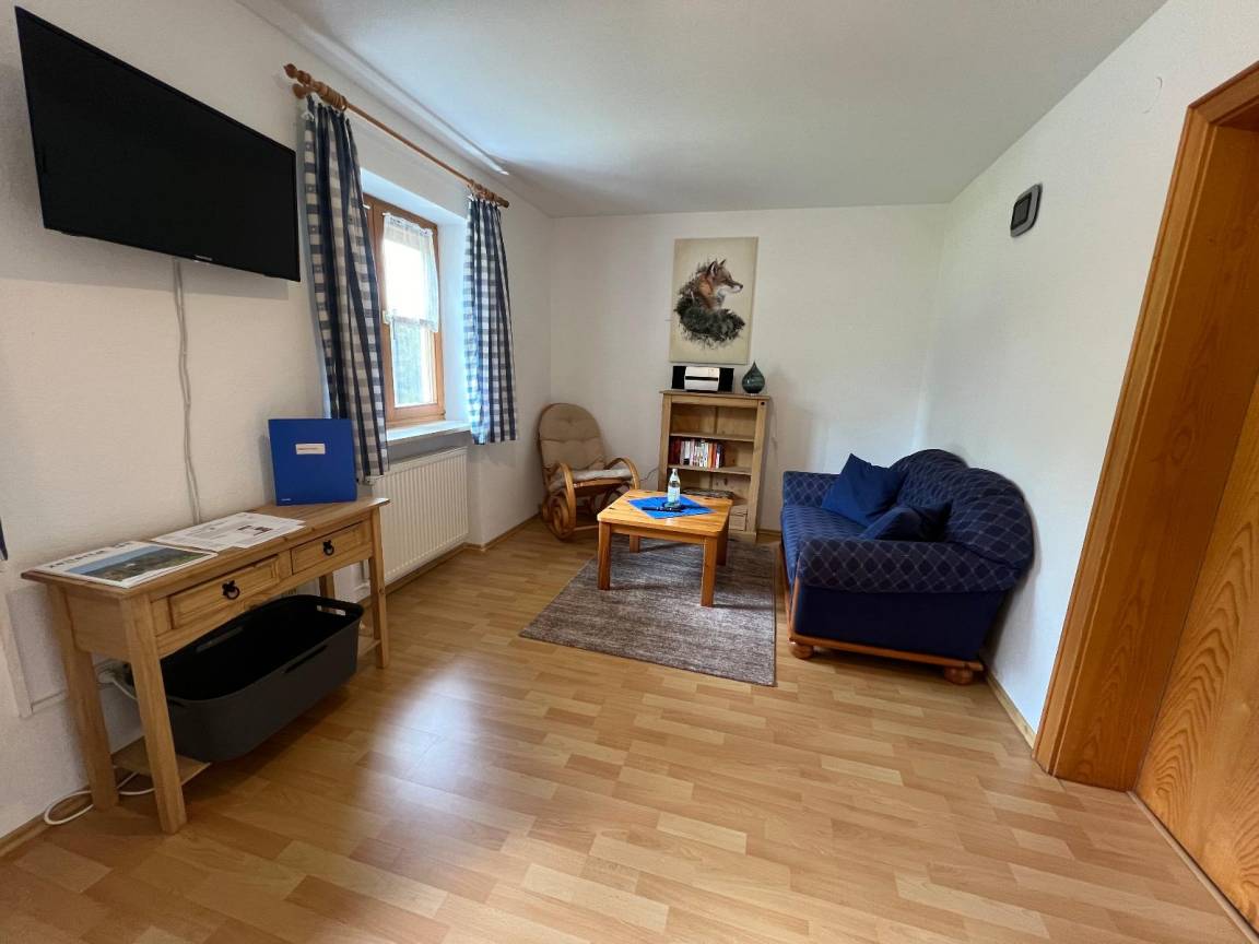 45 M² Ferienwohnung ∙ 1 Schlafzimmer ∙ 2 Gäste - Arnbruck