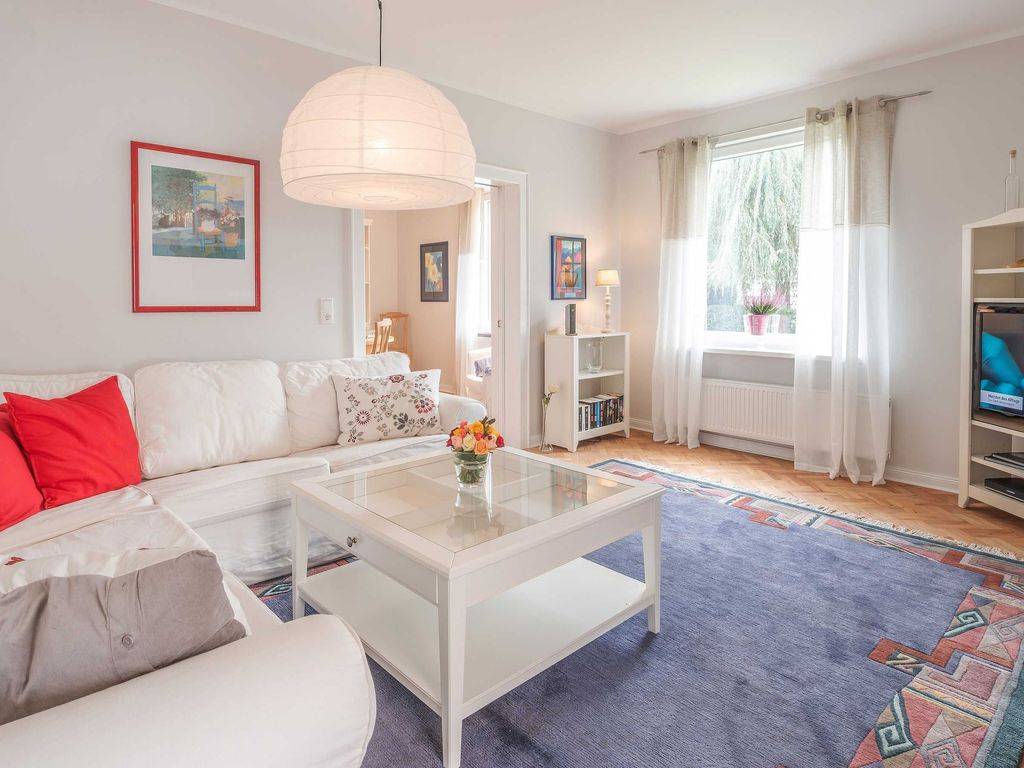 100 M² Ferienhaus ∙ 2 Schlafzimmer ∙ 4 Gäste - Stade