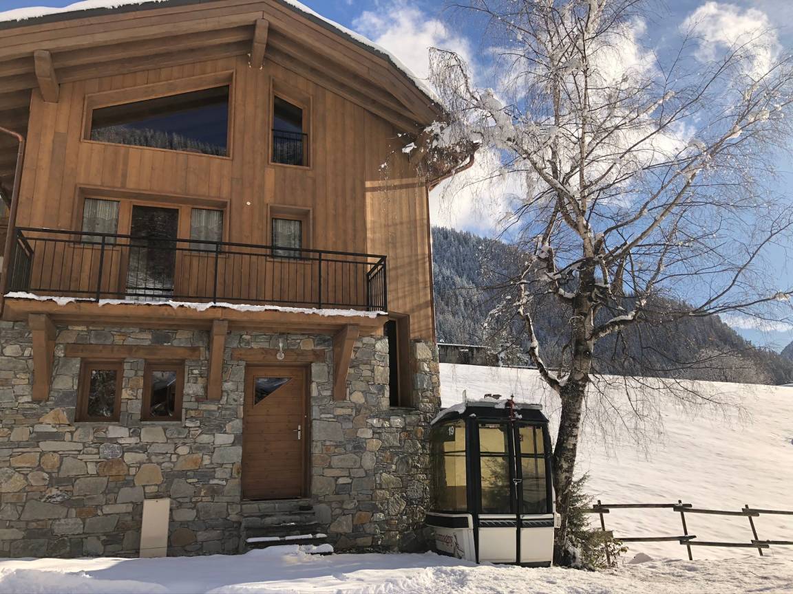130 M² Chalet ∙ 4 Bedrooms ∙ 10 Guests - Courchevel 1850