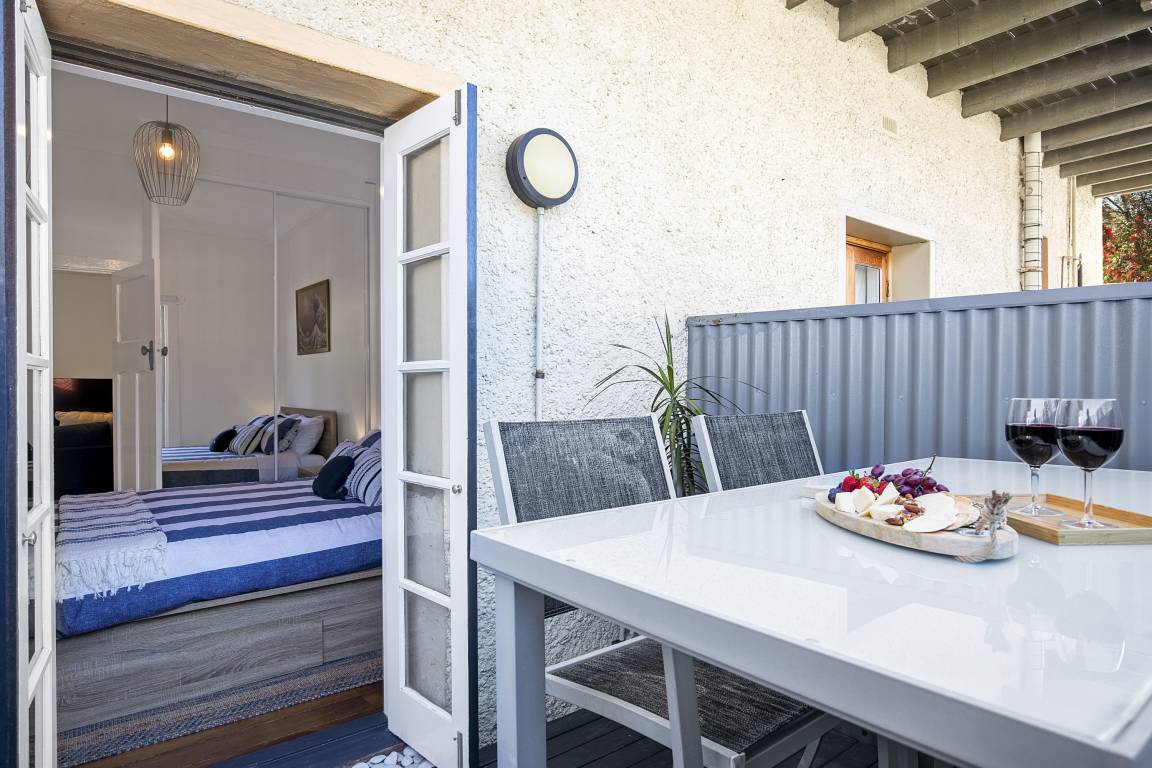63 M² Apartment ∙ 1 Bedroom ∙ 3 Guests - Port Adelaide