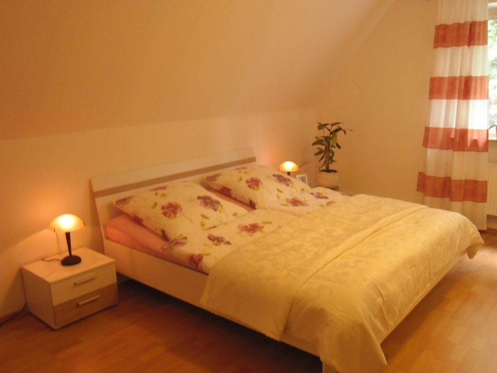 70 M² Apartment ∙ 2 Bedrooms ∙ 4 Guests - Worpswede