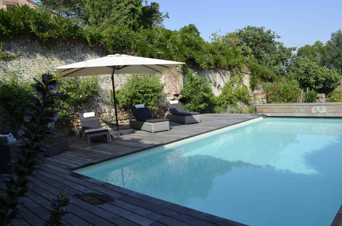 60 M² Gîte ∙ 1 Chambre ∙ 4 Personnes - Haute-Garonne
