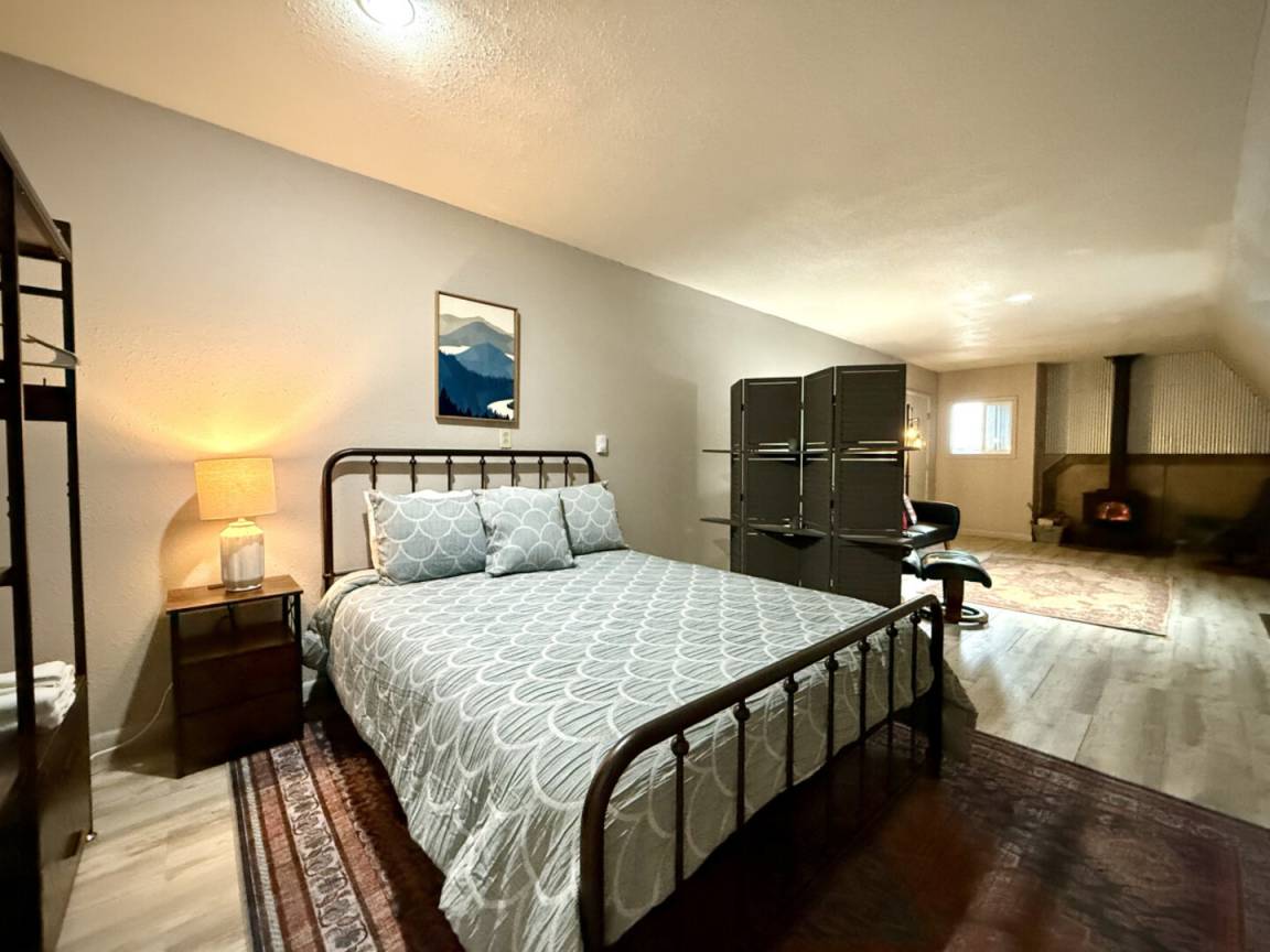 76 M² Apartment ∙ 1 Bedroom ∙ 3 Guests - Baker City, OR