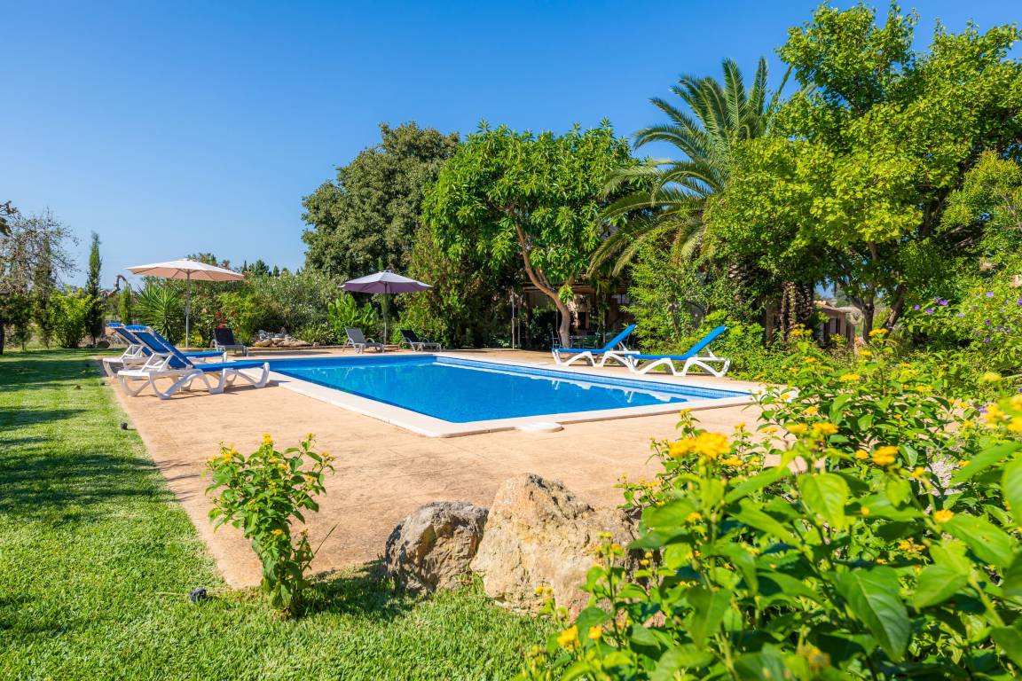 250 M² Finca ∙ 4 Bedrooms ∙ 8 Guests - Majorque
