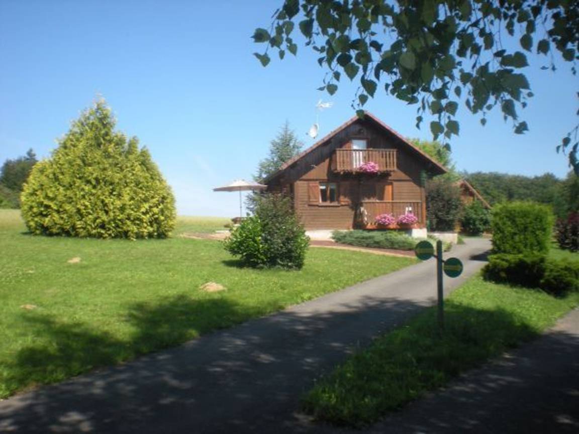 60 M² Cottage ∙ 2 Bedrooms ∙ 4 Guests - Alps