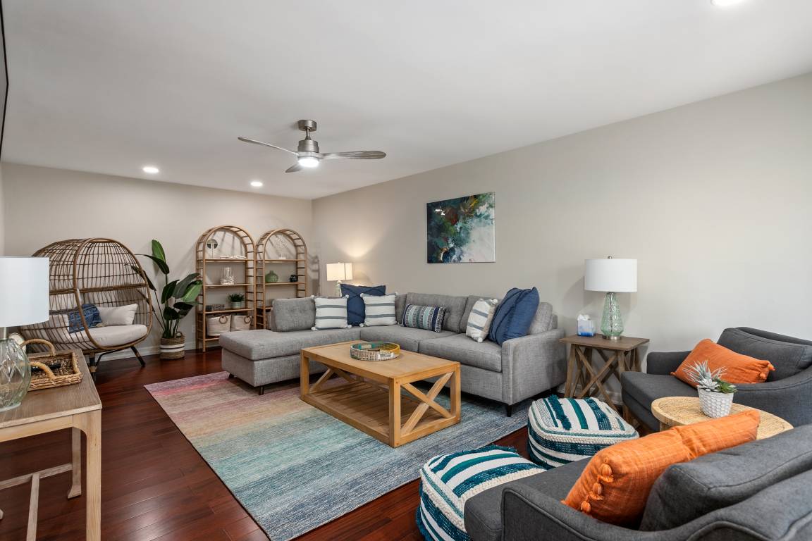 128 M² Apartment ∙ 2 Bedrooms ∙ 5 Guests - Solana Beach, CA