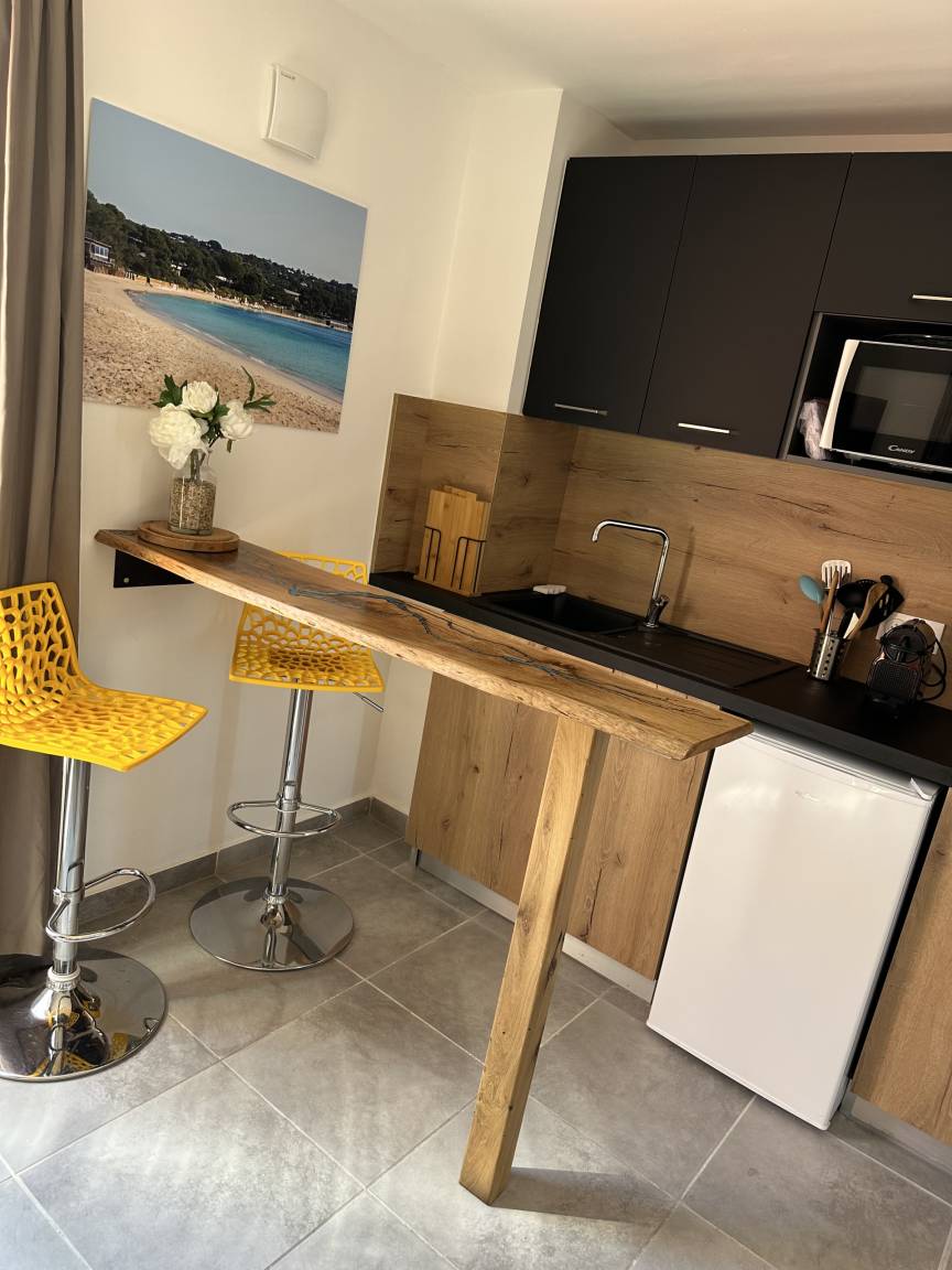 26 M² Apartamento ∙ 1 Habitación ∙ 4 Huéspedes - Lecci