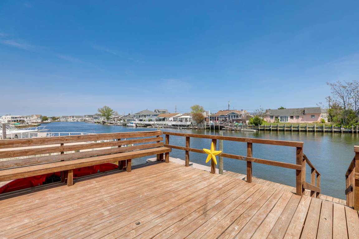 167 M² House ∙ 3 Bedrooms ∙ 6 Guests - Beach Haven, NJ