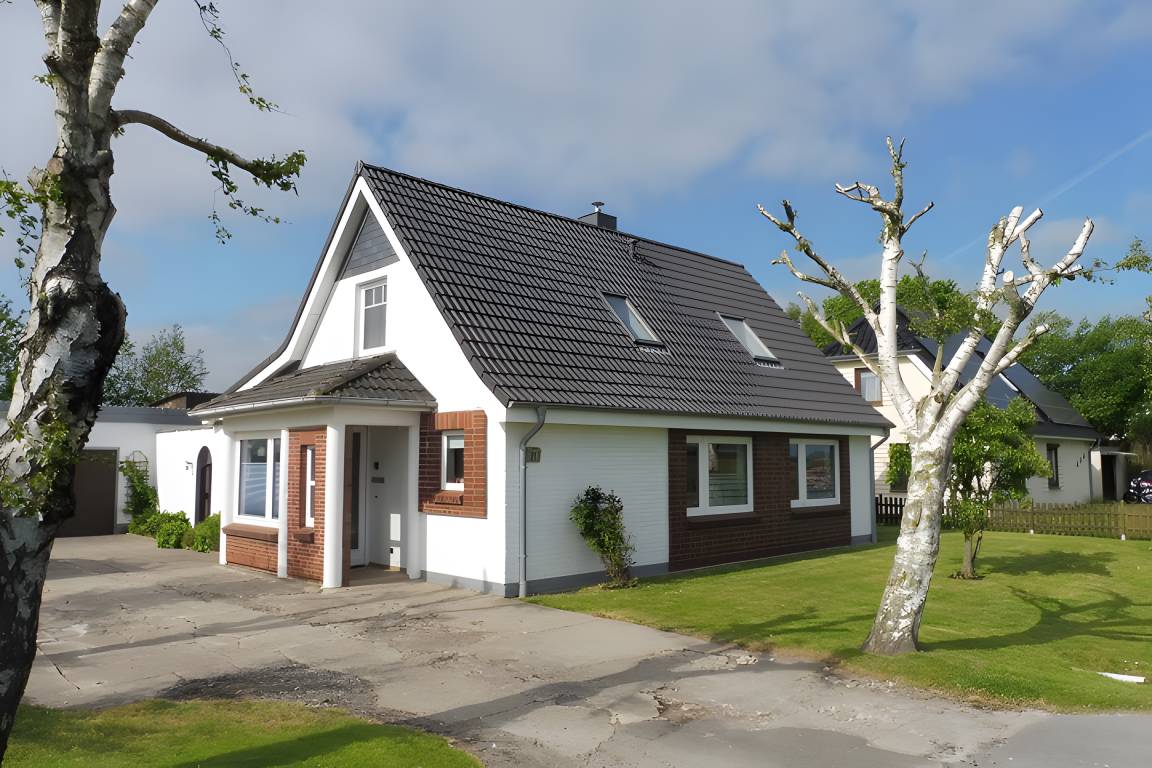90 M² Ferienhaus ∙ 3 Schlafzimmer ∙ 4 Gäste - Heide