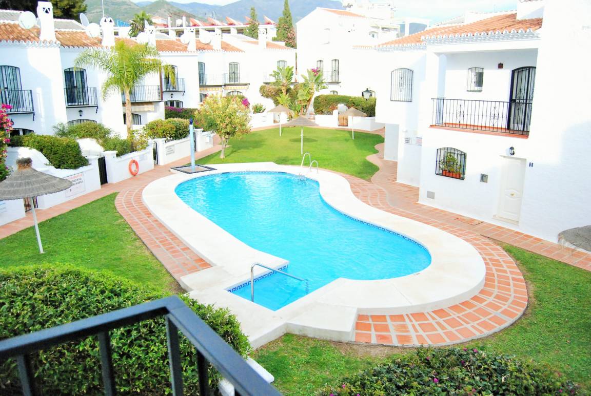 80 M² Villa ∙ 2 Habitaciones ∙ 4 Huéspedes - Nerja