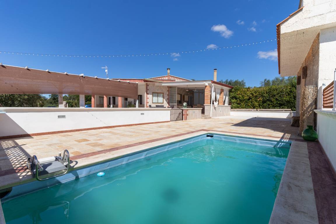 50 M² Apartamento ∙ 2 Habitaciones ∙ 4 Huéspedes - Putignano