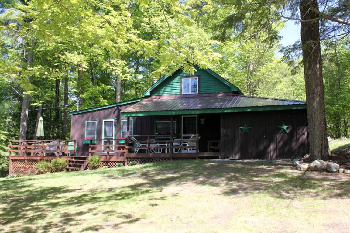 House ∙ 3 Bedrooms ∙ 6 Guests - Hague, NY