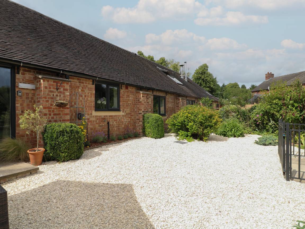 Cottage ∙ 2 Bedrooms ∙ 4 Guests - Belper