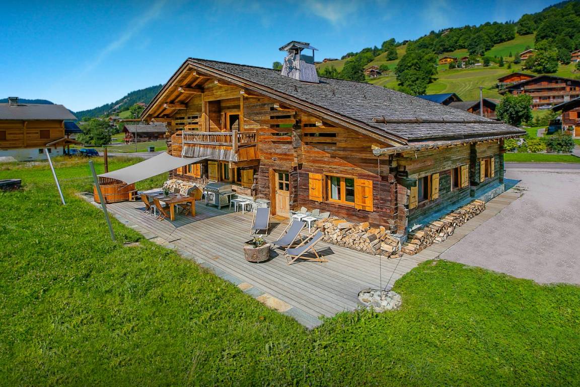 188 M² Chalet ∙ 5 Bedrooms ∙ 12 Guests - La Giettaz
