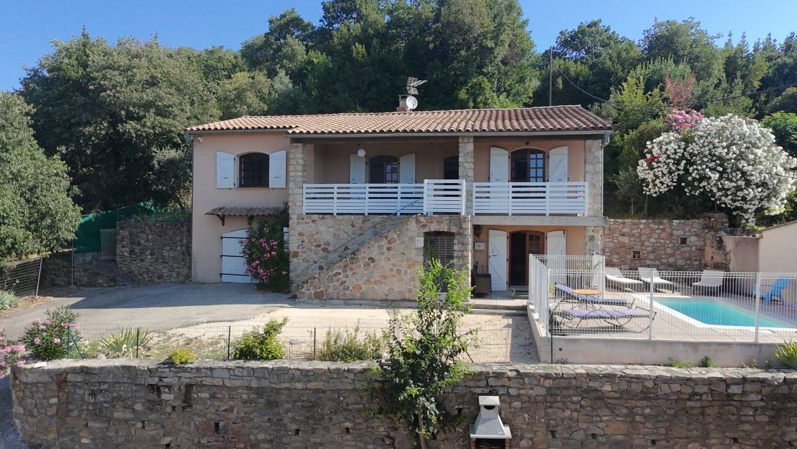 130 M² Villa ∙ 4 Slaapkamers ∙ 10 Gasten - Saint-Ambroix