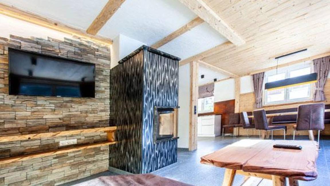 110 M² Ferienhaus ∙ 3 Schlafzimmer ∙ 6 Gäste - Gaschurn