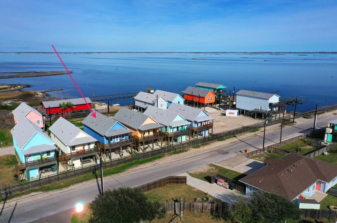 111 M² House ∙ 3 Bedrooms ∙ 8 Guests - North Padre Island, TX