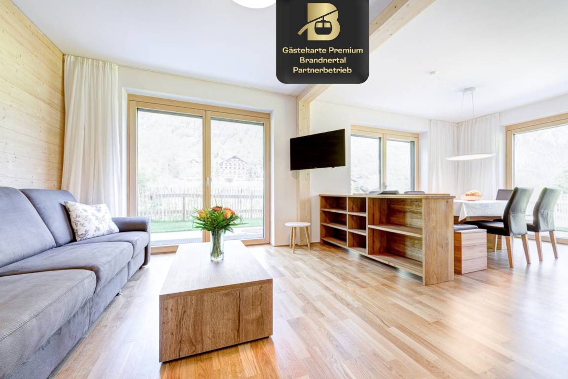 80 M² Ferienwohnung ∙ 2 Schlafzimmer ∙ 6 Gäste - Brandnertal