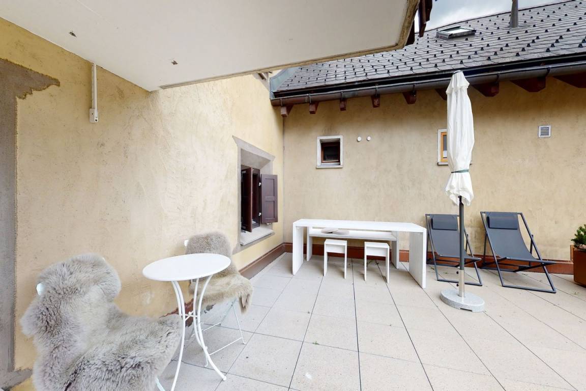 110 M² Appartement ∙ 3 Chambres ∙ 6 Personnes - Samedan