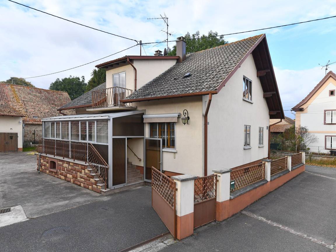 137 M² Cottage ∙ 3 Bedrooms ∙ 6 Guests - Alsace