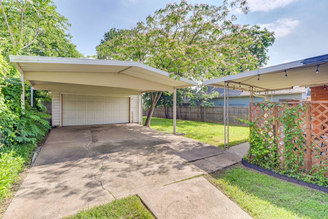 101 M² Huis ∙ 2 Slaapkamers ∙ 5 Gasten - Dallas, TX