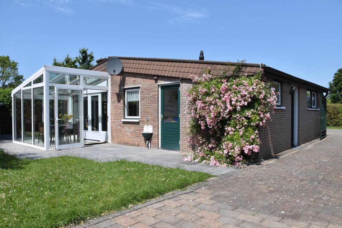 86 M² Ferienhaus ∙ 3 Schlafzimmer ∙ 6 Gäste - De Banjaard