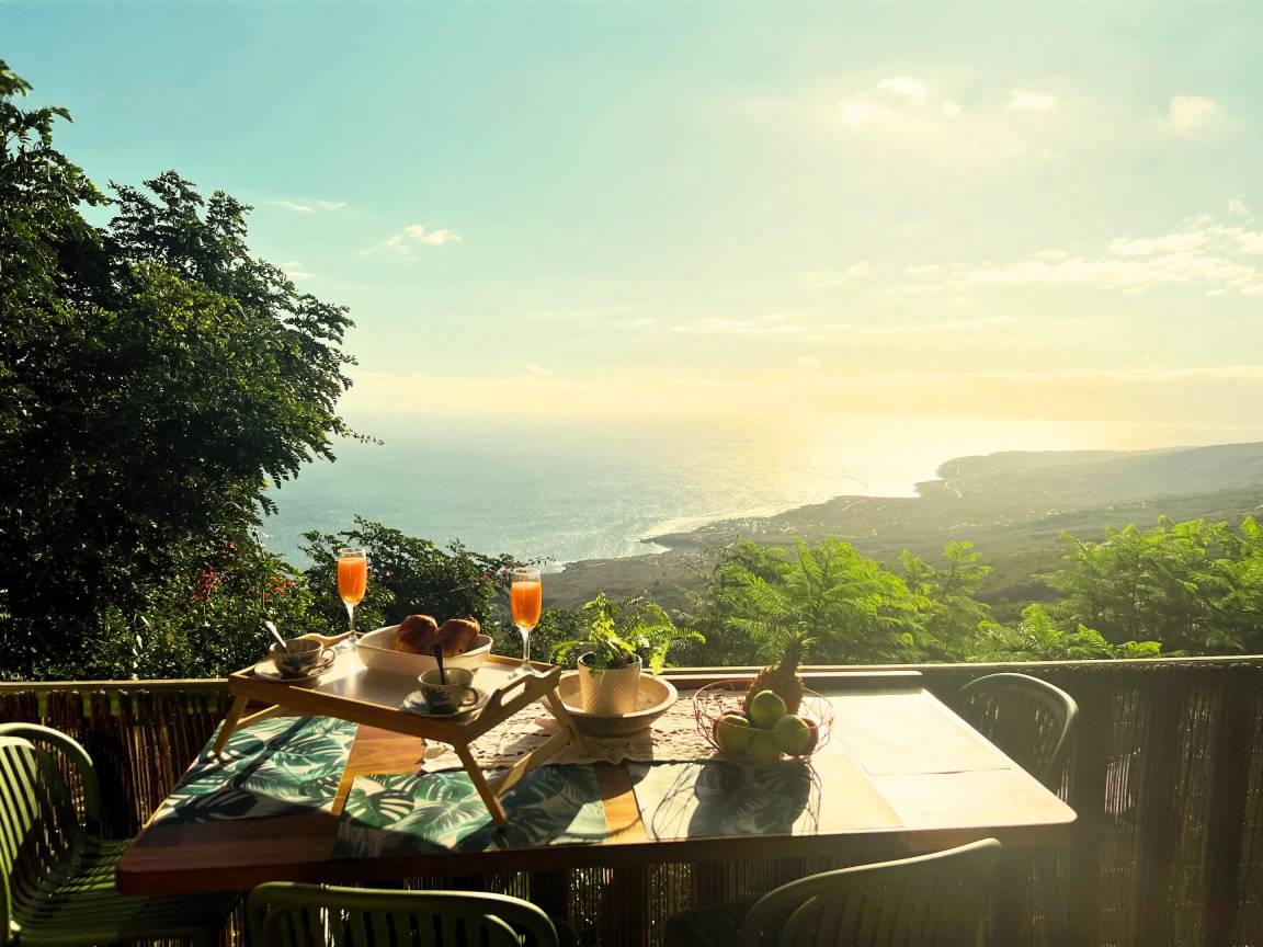 39 M² Huis ∙ 1 Slaapkamer ∙ 4 Gasten - Réunion