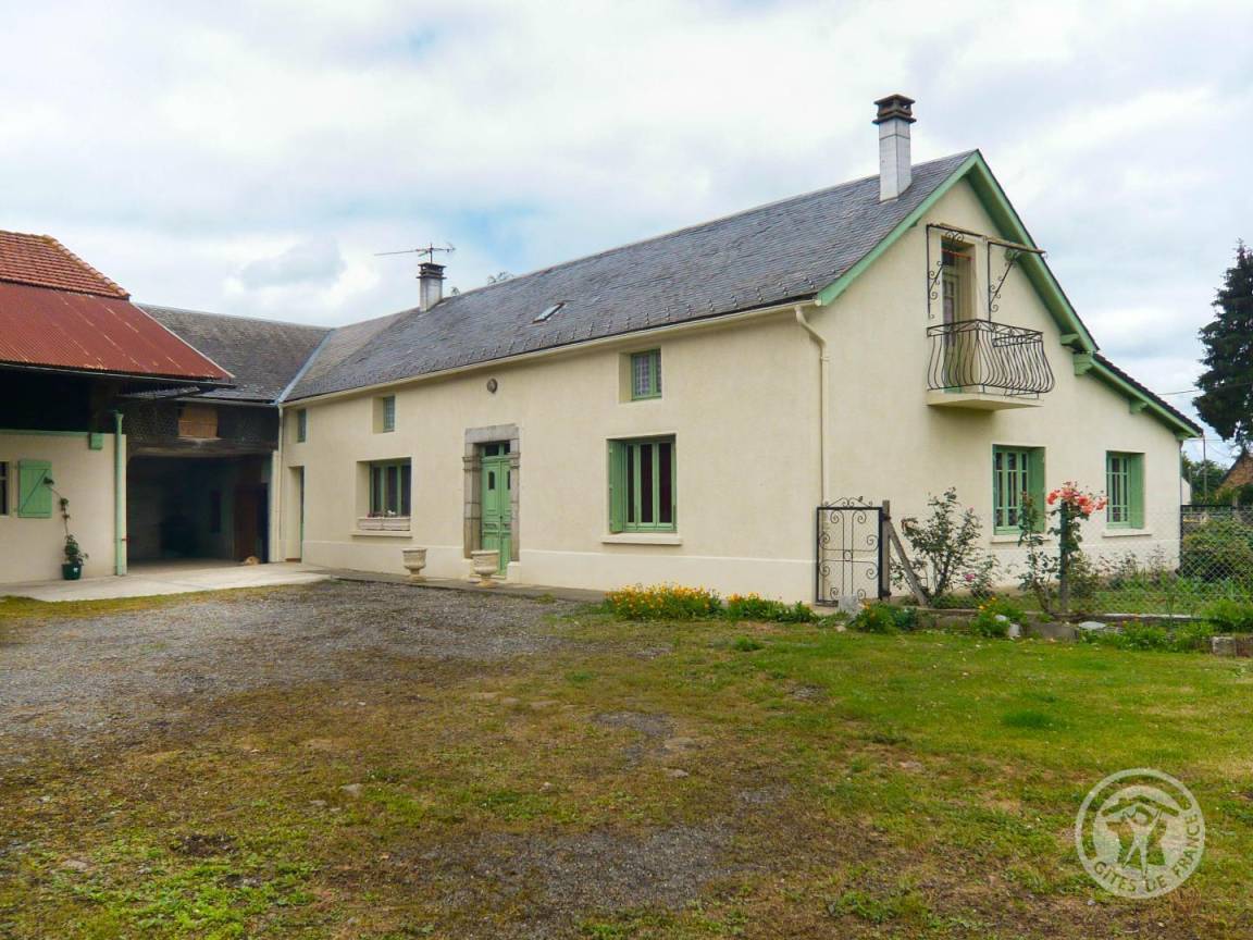 150 M² Mökki ∙ 6 Vierasta - Lannemezan