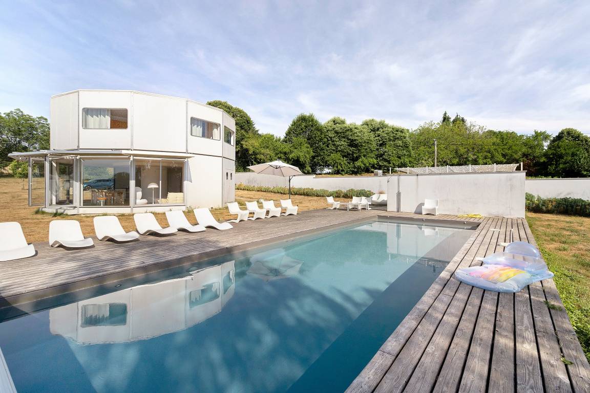 120 M² Maison De Vacances ∙ 4 Chambres ∙ 10 Personnes - Saint-Yrieix-la-Perche