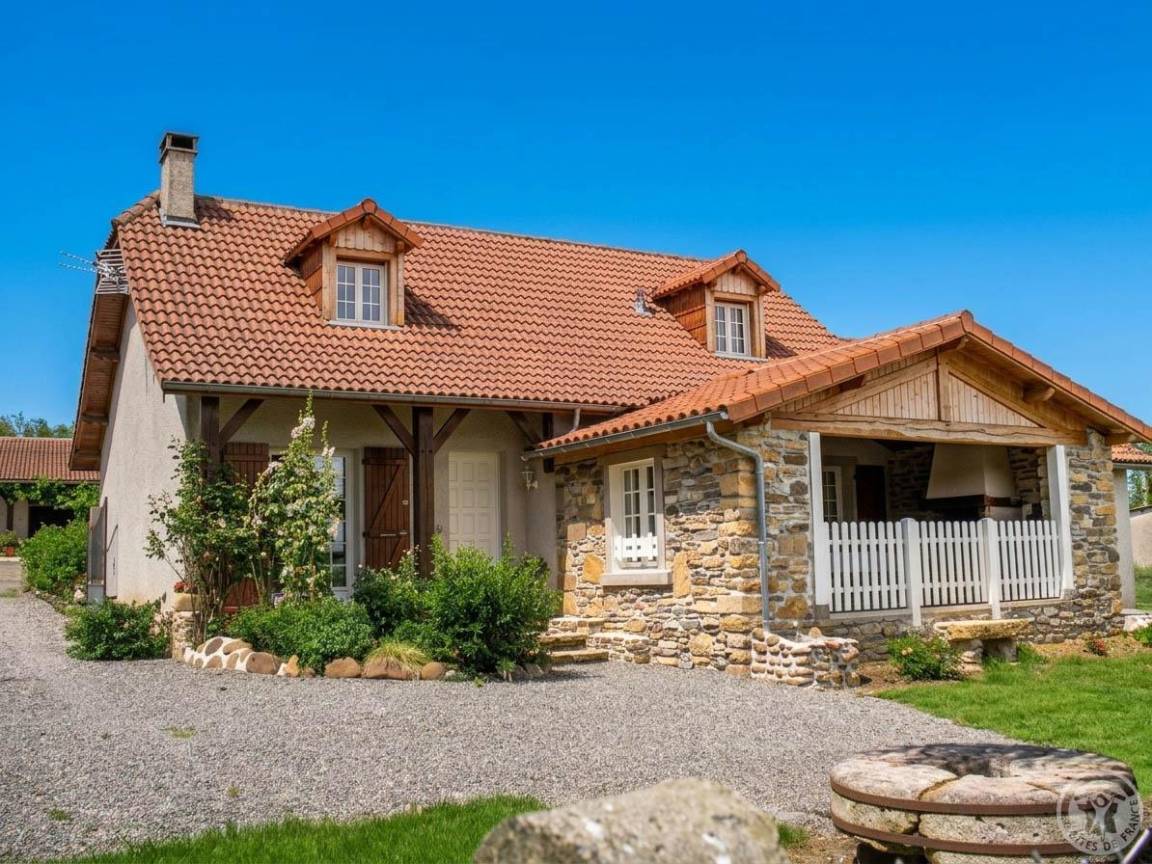 150 M² Gîte ∙ 4 Chambres ∙ 7 Personnes - Lannemezan